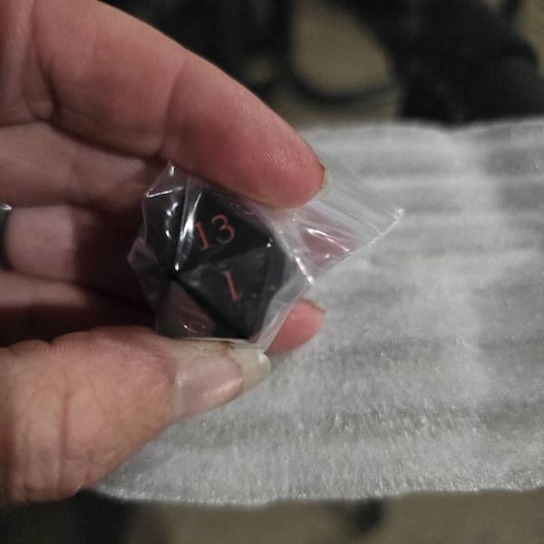 1 Pcs Gambler's Die, D20 Dice for DND Gamers, D&D, Dungeons and Dragons ...