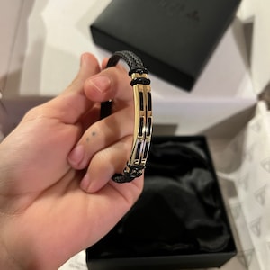 14K Yellow Gold Fox Tail Necklace/ Gold Palma Necklace Chain ...