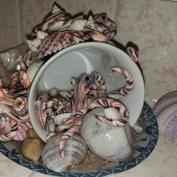 THORNTON HALL No.38 Octopus Tea Cup Signature Series Three Hand ...