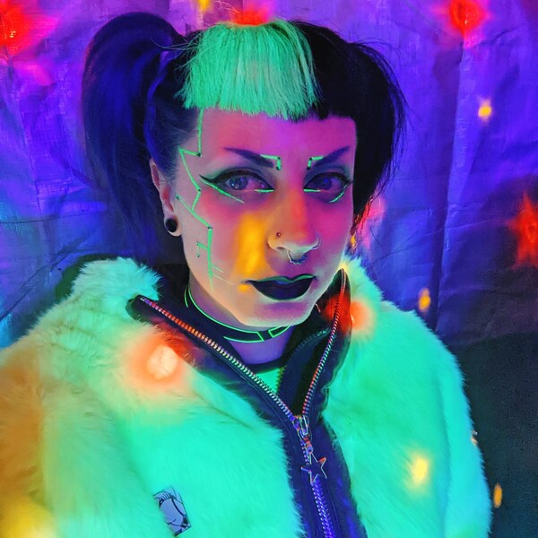 Hexin Collar UV Blue & White - Rubber Ravewear (choker, Necklace ...