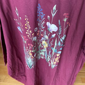 Wildflowers T-shirt, Vintage Botanical Tee, Floral Nature T-shirt ...