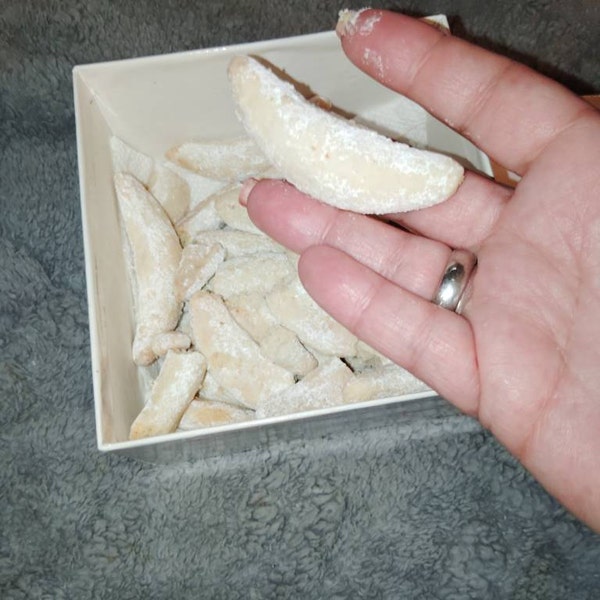 Laskonky - A Slovak Chocolate Creme-filled Meringue Pastry - Etsy