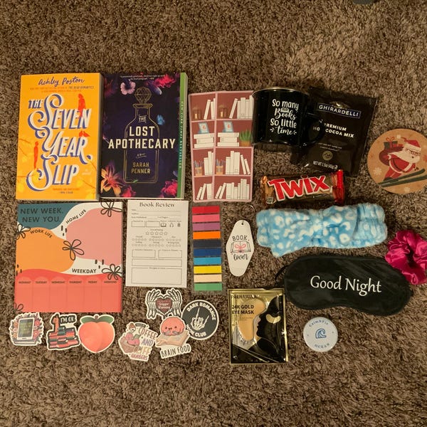 Mega Book Lovers Box - Etsy