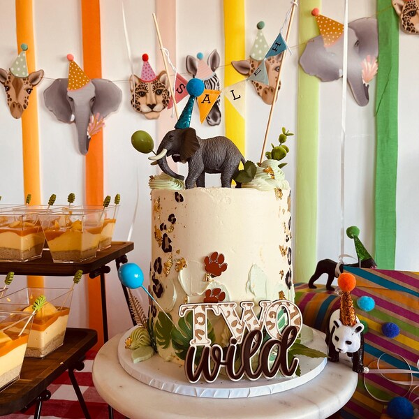 Garden Themed Cake Topper Set, Spade Shed Watering Can Wellington Boots ...