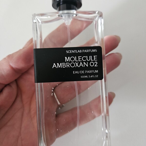 ISO SUPER 01 (iso E Super) Fragrance by Scentlab Parfums Premium Glass ...