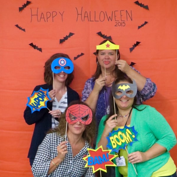 Superhero Photo Booth Props and Decorations - Printable Props and ...