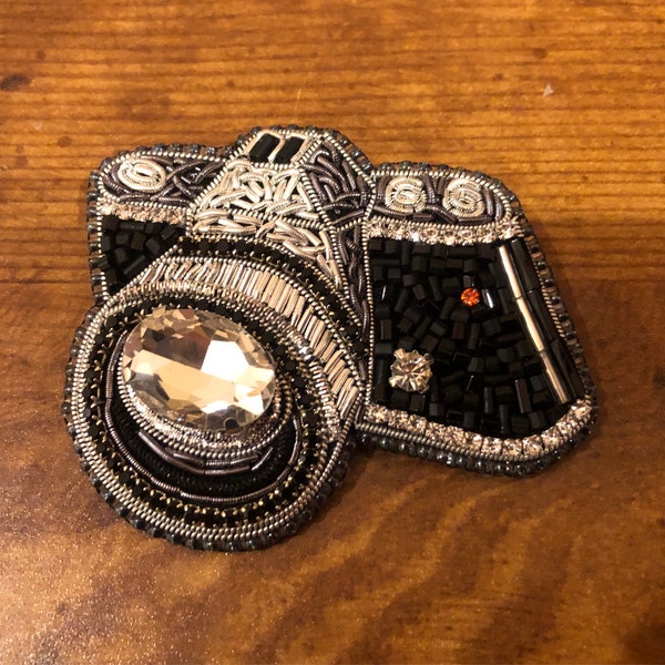 Beaded Camera Brooch Embroidered Photo Camera Pin Photographer Gift ...