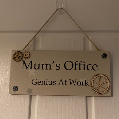 Mum's Office Genius at Work Door Plaque - Etsy UK