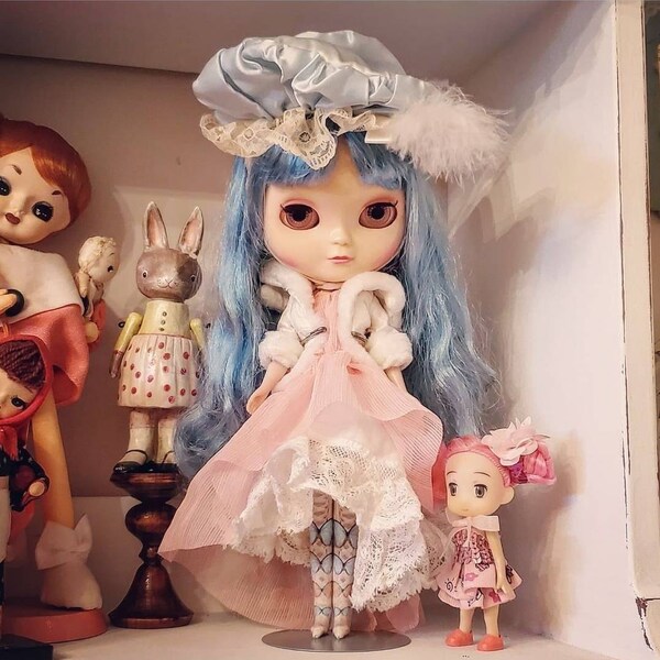 Blythe Stockings, Azone Pure Neemo Body and TBL Body. Victorian ...
