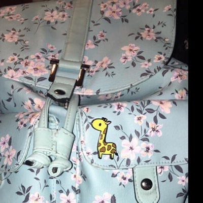 Giraffe Hard Enamel Pin Giraffe Pin, Giraffe Brooch, Giraffe Lapel Pin ...