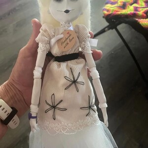 Strangeboxx - Etsy