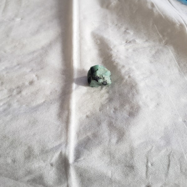 Raw Emerald Stone (xsmall) - Genuine Emerald Crystal - Natural Emerald ...