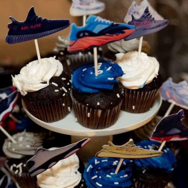 Yeezy Cupcake Toppers, Yeezy Party, Yeezy Season, Kanye West, Yeezy ...