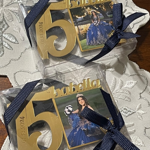 Frozen Acrylic Quinceañera Invitation: Kraft Envelope, Crown Pattern - Etsy