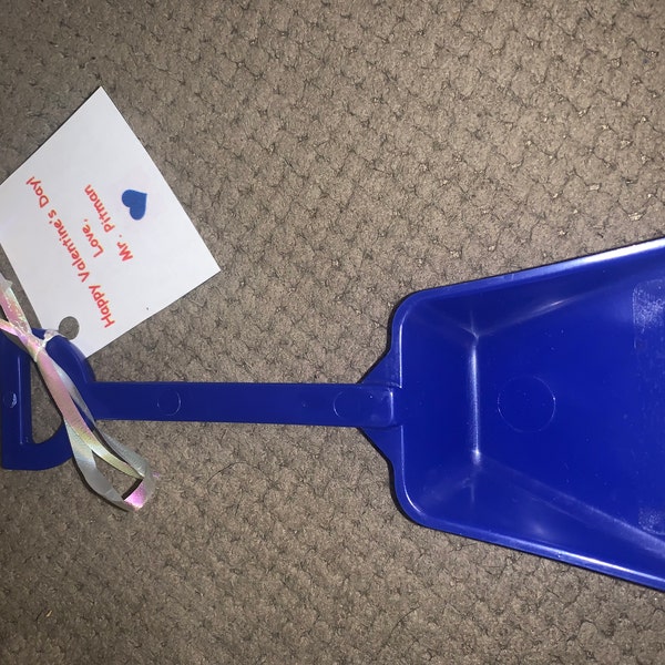12 Small Kelly Green Plastic Toy Shovels and 12 "i Dig You" Stickers ...