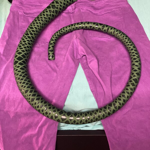 Toothless Tail. How to Train Your Dragon. Black AND Red Fins. Dragon ...