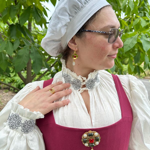 Ladies Linen Medieval Victorian Mourning Cloak Mantle Short Cape ...