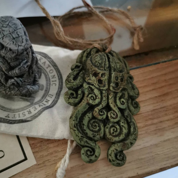 Cult of Cthulhu Amulet - Etsy