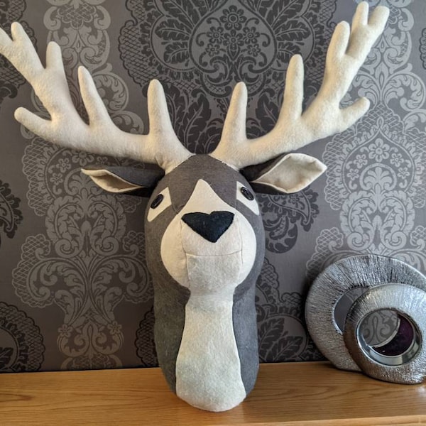 DEER PDF Pattern With Instructions - Etsy