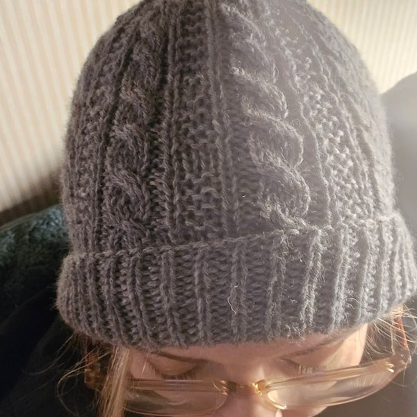 Willow Oak Toque | Knitting Pattern | Cables | Beginner - Etsy