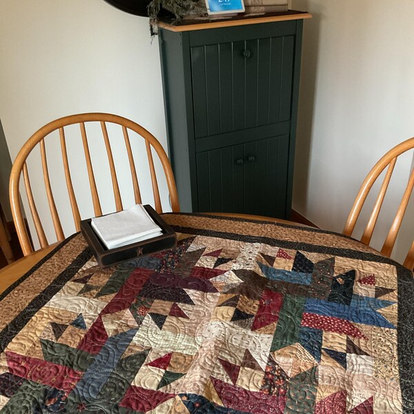 Scrappy Nine Patch, Decorator Quilt, 0122-02 - Etsy