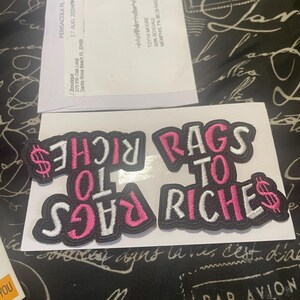 PEACE Sign Patch Hippy Fingers Iron on Patch Victory Flower Power ...