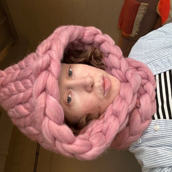 Chunky Yarn Bonnet, Knit Hood, Winter Hat, Bonnet for Women, Tiktok ...