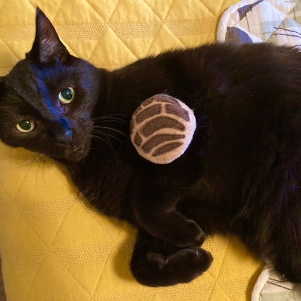 Concha Bread Cat Toys Organic Catnip Toys, Pan Dulce Concha Catnip Cat ...