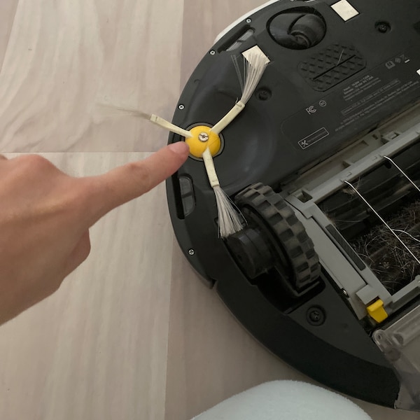 Roomba Covers, Roomba Decals, Gift Ideas, Cleaning Hacks, Robots, Home ...