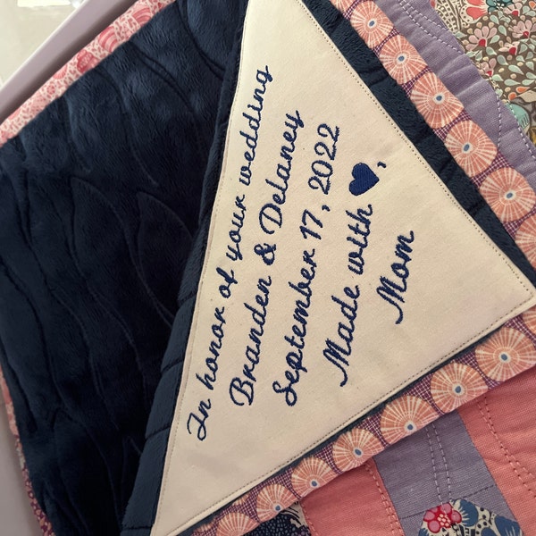 Custom Embroidered Quilt Label Triangular Corner Label Fabric ...