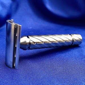 7-day Straight Razor Black Faux Leather Zip up Case by - Etsy