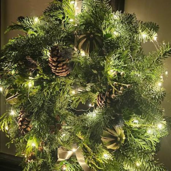 Fresh Christmas Door Wreath Modern Luxury - Etsy