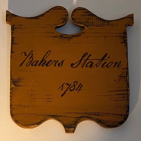 Hand Painted Colonial Style Tavern Sign - Etsy