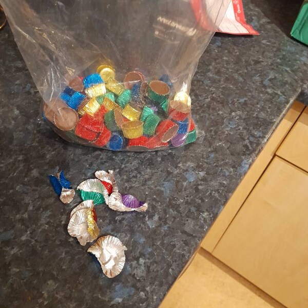 Maxilin Liquorice Flyers Sour Liquorice Strawberry Blackcurrant Sweet ...