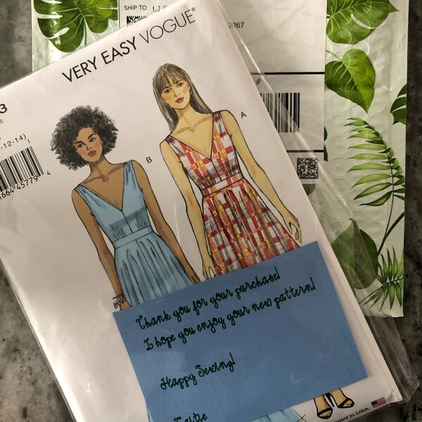 Vogue Sewing Pattern for Womens Dress, Maxi Dress, Summer Dress, Deep V ...
