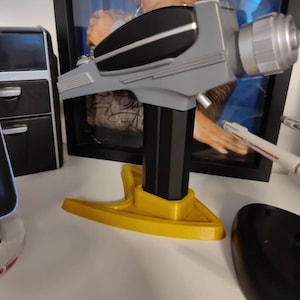 Display Stand for Diamond Select Star Trek Phaser Pistol Prop - Etsy