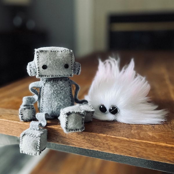 DIY Kit Felt Robot - Make Your Own Robot Plush - Includes Pattern and ...