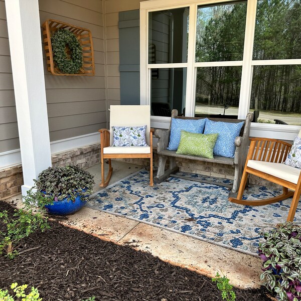 OUTDOOR Ada Throw Pillow or Cover, Harbor Blue/white Square or Lumbar ...