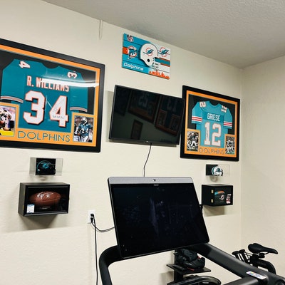 Acrylic Wall Mount Action Figure Display Case 1:6 or 1/6 Scale 12 by ...