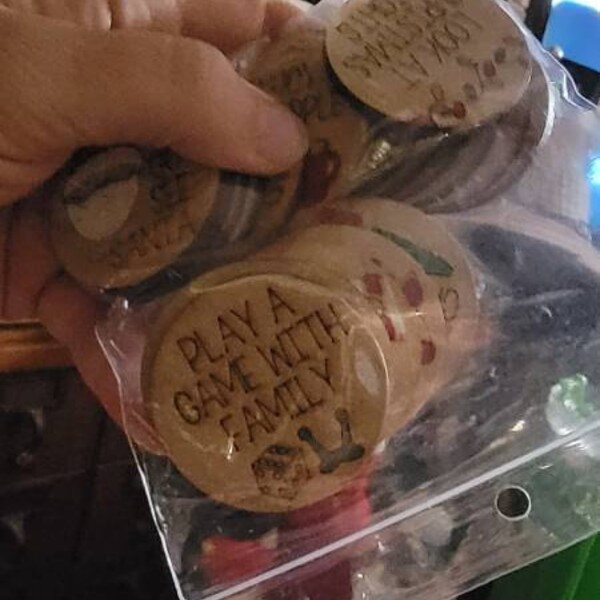 Christmas Token Set, Holiday Tokens, Christmas Countdown Ideas, Bucket ...