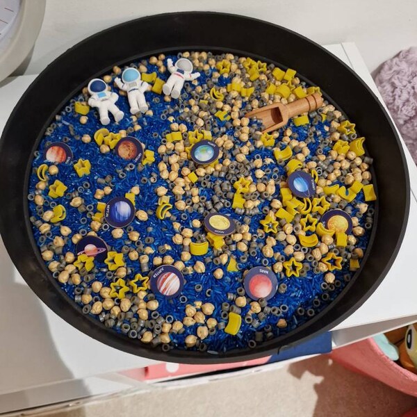 Construction Sensory Play Tray Kit | Messy Play Building Site Tray ...