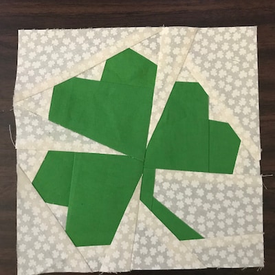 Clover Leaf Paper Pieced Block Pattern in PDF - Etsy