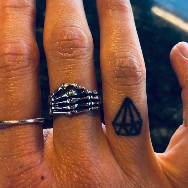 Sterling Silver Skeleton Hand Ring - Etsy