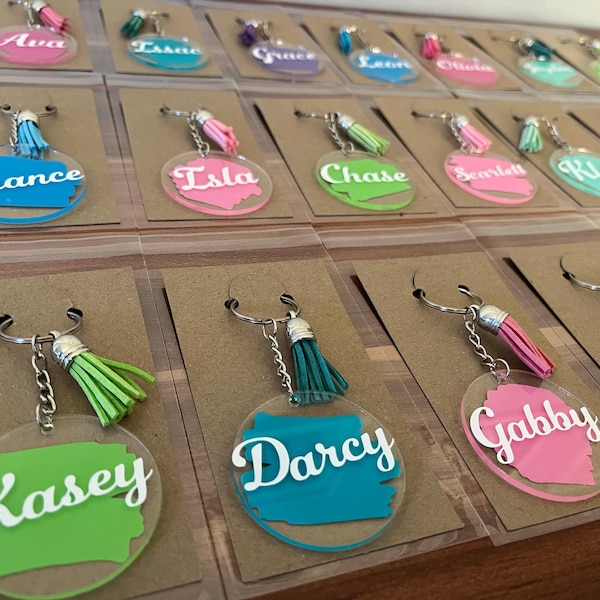 Wine Glass Place Cards, Wooden Place Names for Wedding, Custom Place ...