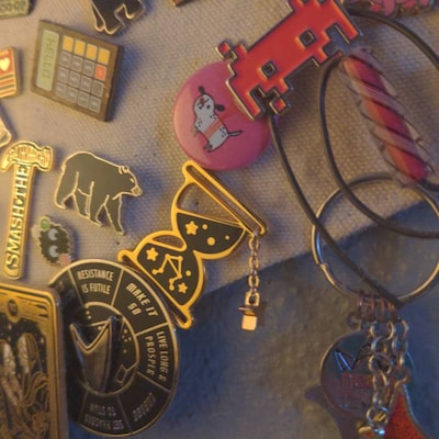 Libra Zodiac Hourglass Enamel Pin - Etsy