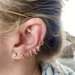 18G/20G 5mm SUPER TINY Cartilage Hoop 5mm Hinged Clicker - Etsy