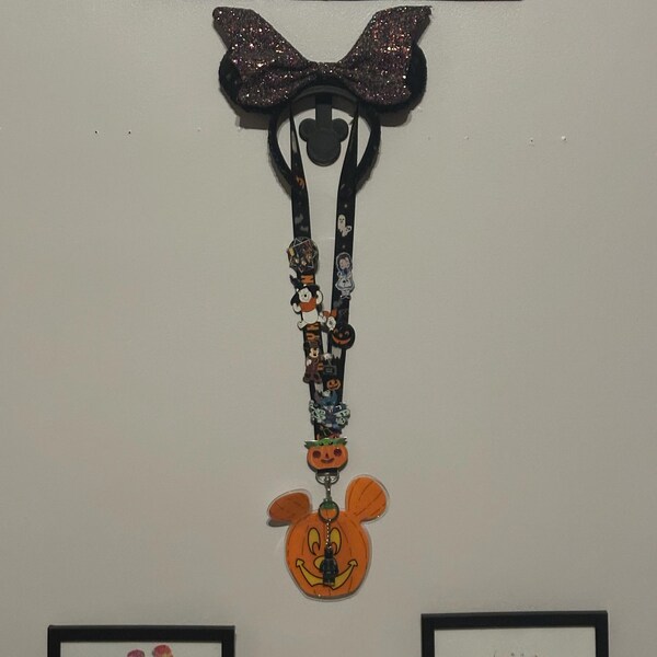 Printnovex Disney Key Stand for 1 Boxed and 1 Unboxed Key - Etsy