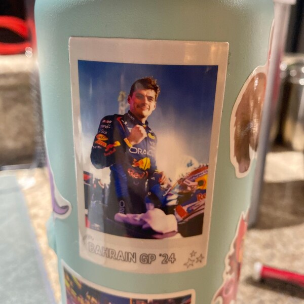 Red Bull Girl F1 Sticker F1 Cute Sticker Cute Sticker for Notebooks ...