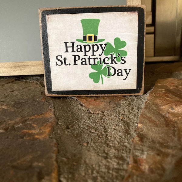 Happy St. Patrick’s Day Decor, Tiered Tray Decor, St Patrick’s Day Sign ...