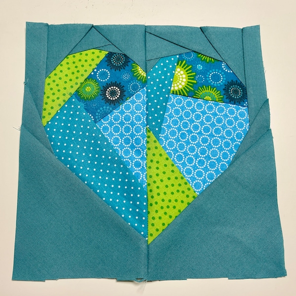 Paper Pieced Broken Heart Quilt Block Pattern (3 Sizes) - Etsy